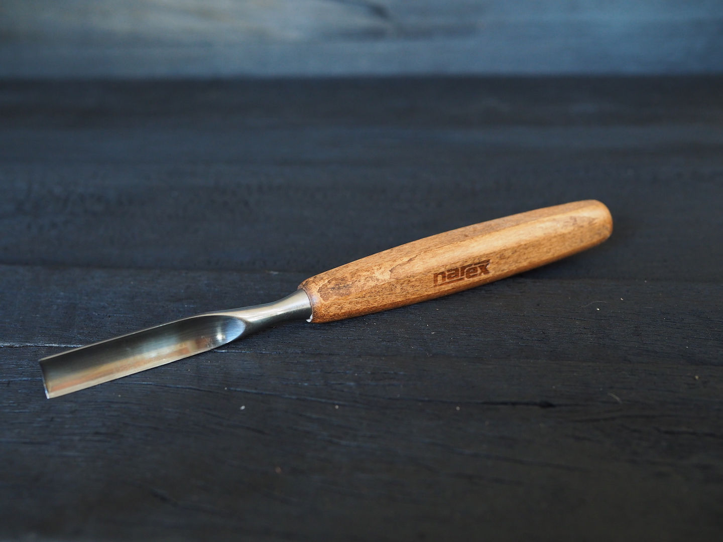 Straight carving chisel profile 7 - 12mm - Dubbeld Wood Tools