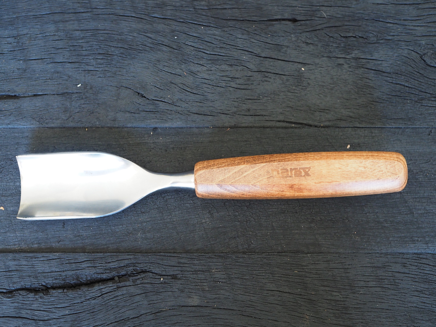 Straight carving chisel profile 8 - 40mm - Dubbeld Wood Tools