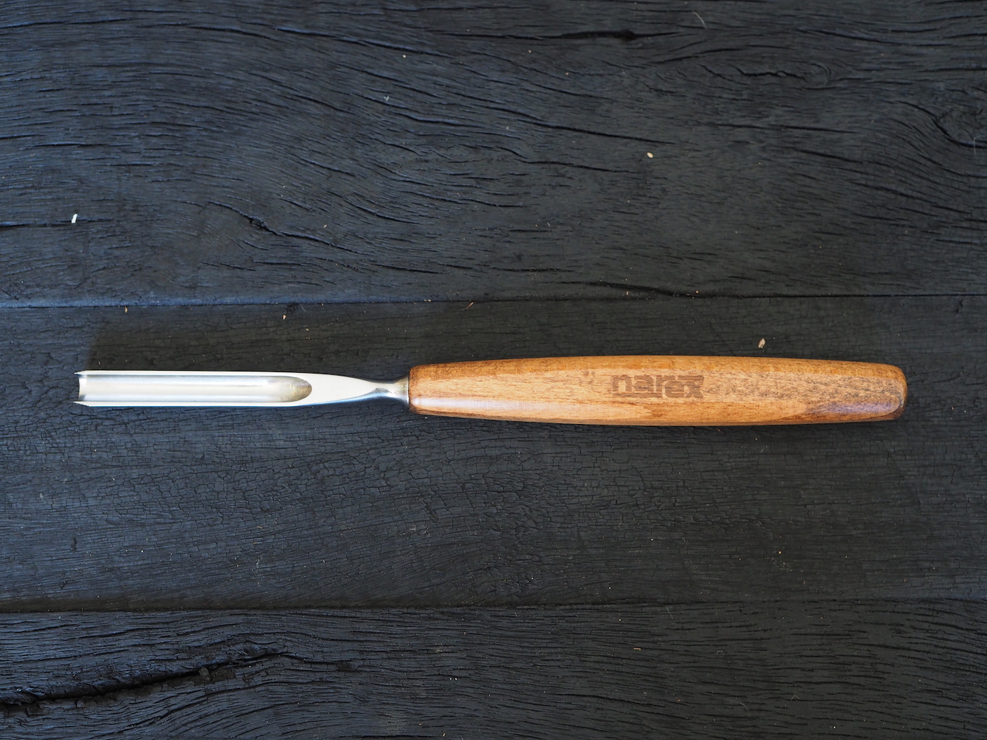 Straight carving chisel profile 9 - 8mm - Dubbeld Wood Tools