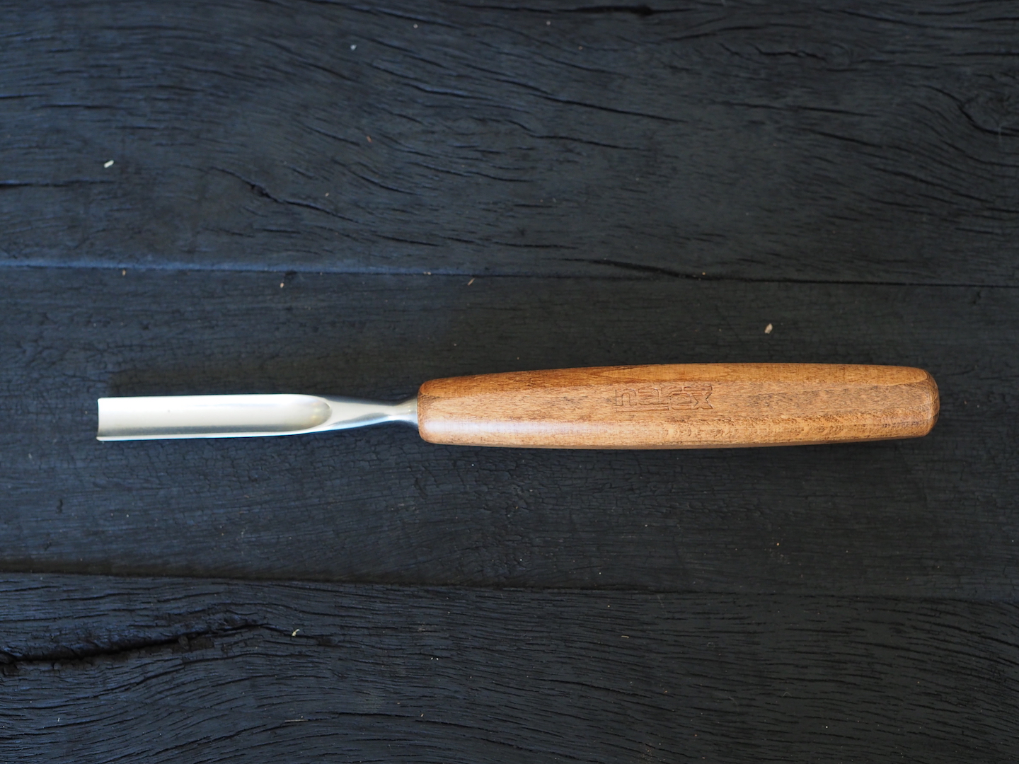 Straight carving chisel profile 8 - 12mm - Dubbeld Wood Tools