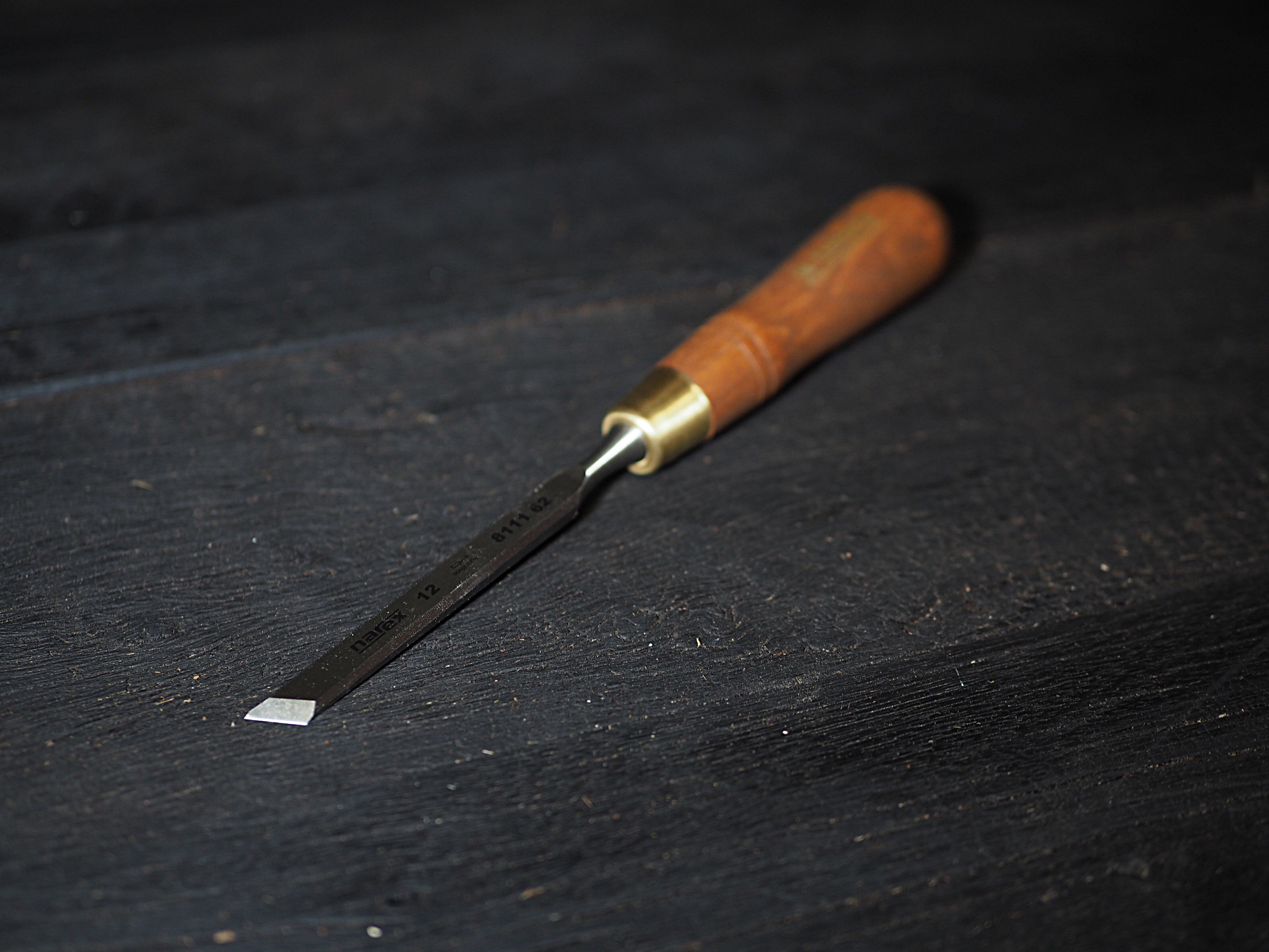 Skew Chisel - 12mm left - Dubbeld Wood Tools