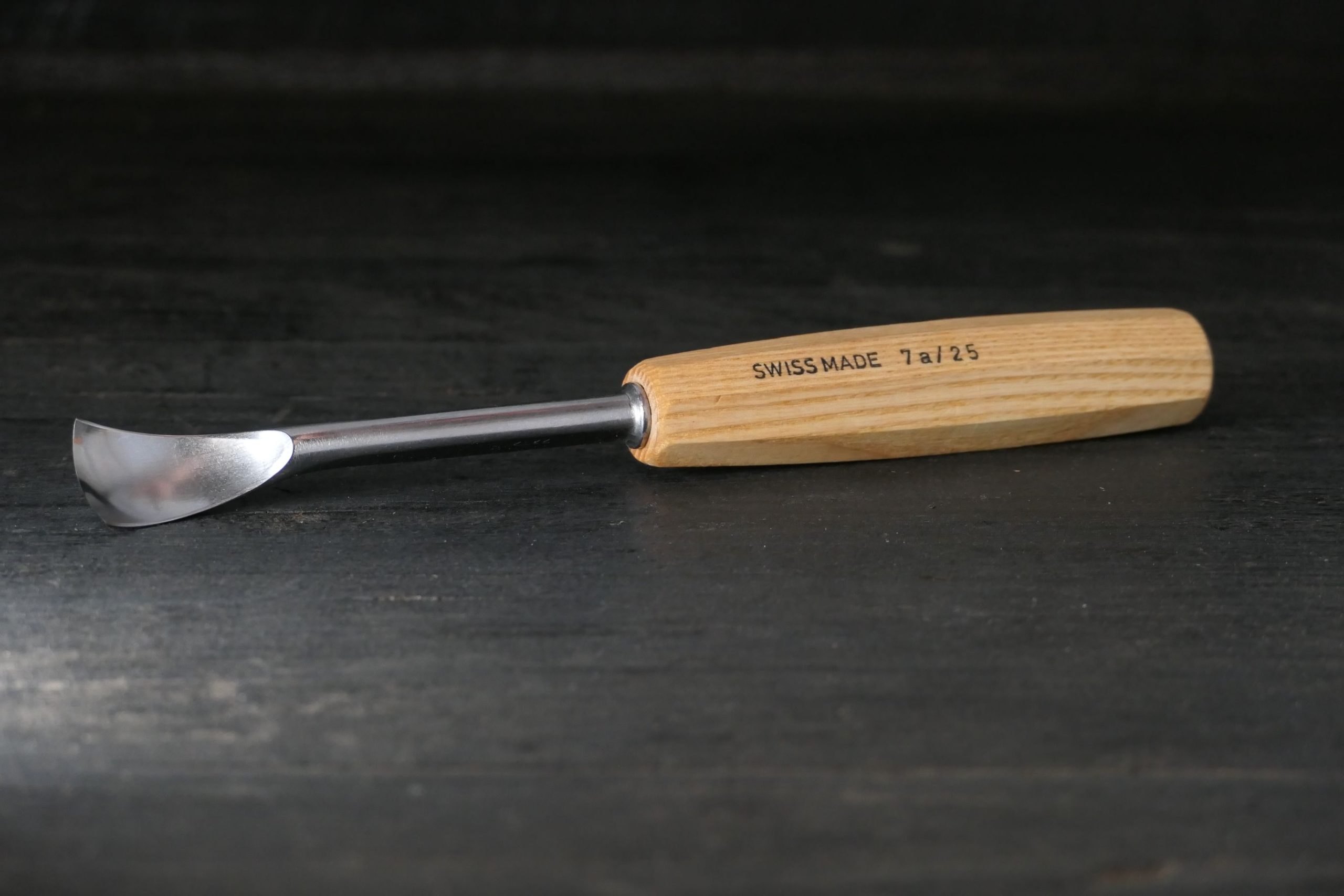 Pfeil Spoon Bent Chisel - 25mm - #7A - Dubbeld Wood Tools